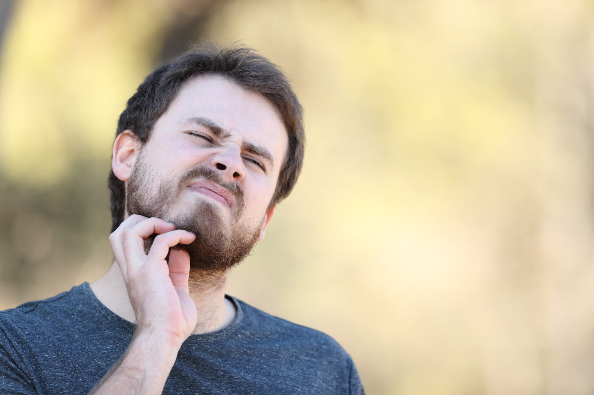 Minoxidil for Beard Growth: Results, Risks and Helpful Tips